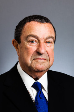 Our Team - Curry Popeck